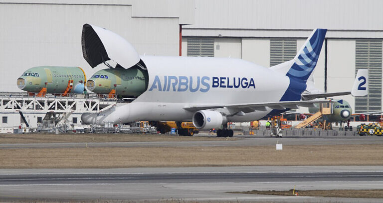 The Belly Air Cargo Planes: Airbus Beluga and Boeing Dreamlifter ...